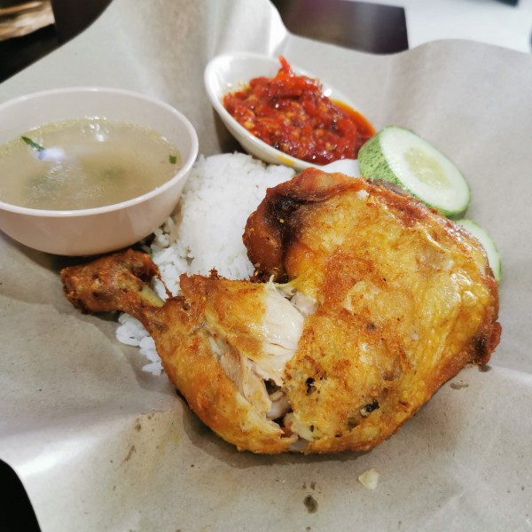 Ayam Jingkrak Mbax Ardilla, Malay Halal cuisine at Bayan Lepas, Penang ...