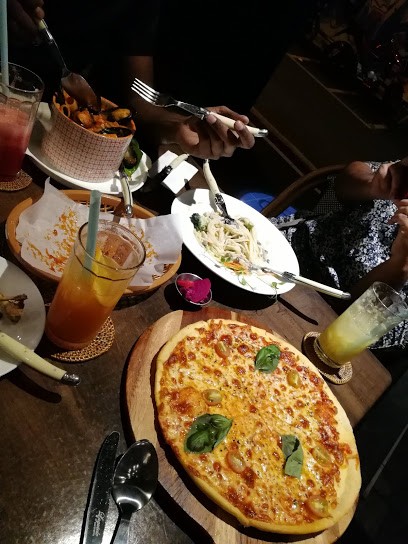 T Club Bar & Bistro Bangsar, Bar cuisine at Bangsar, Kuala Lumpur ...