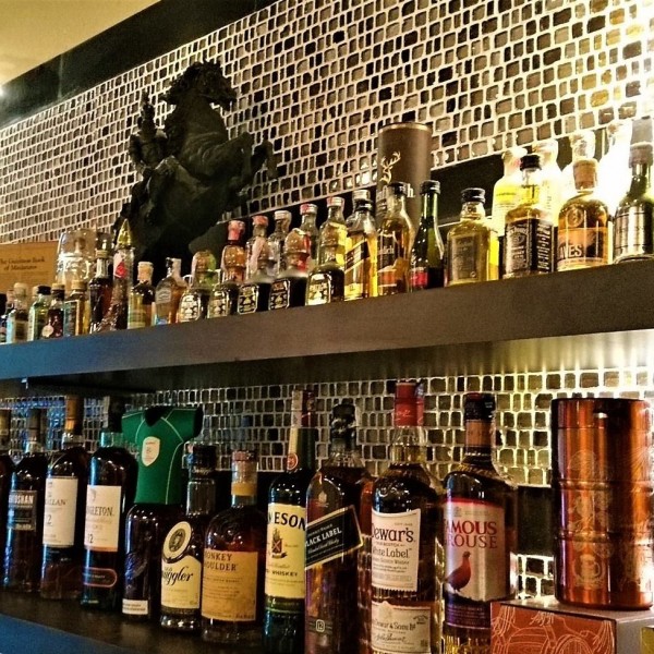 COUNTRY BARN PUB & RESTAURANT, Bar cuisine at Subang Jaya, Kuala Lumpur ...